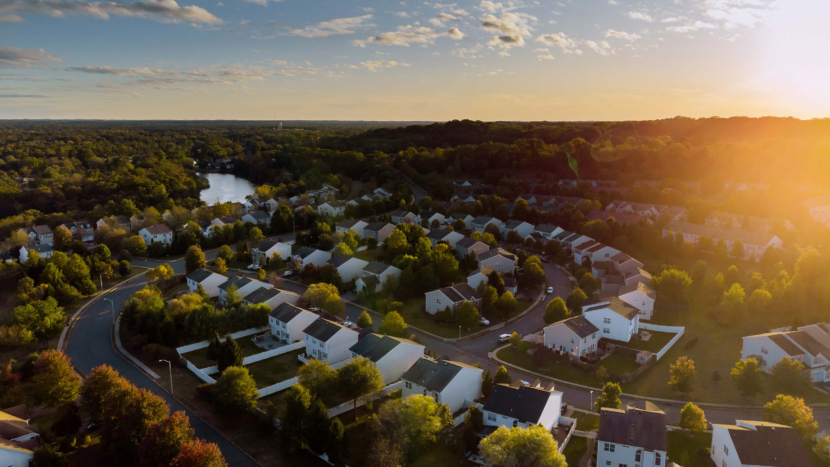 CREA | Canadian Housing Market Stats
